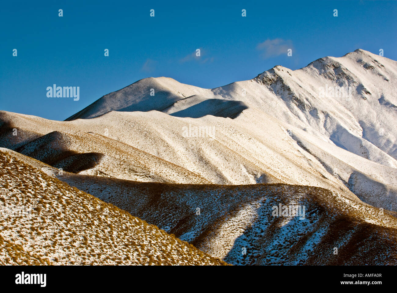 Arete mountain ridgeline hi-res stock photography and images - Alamy