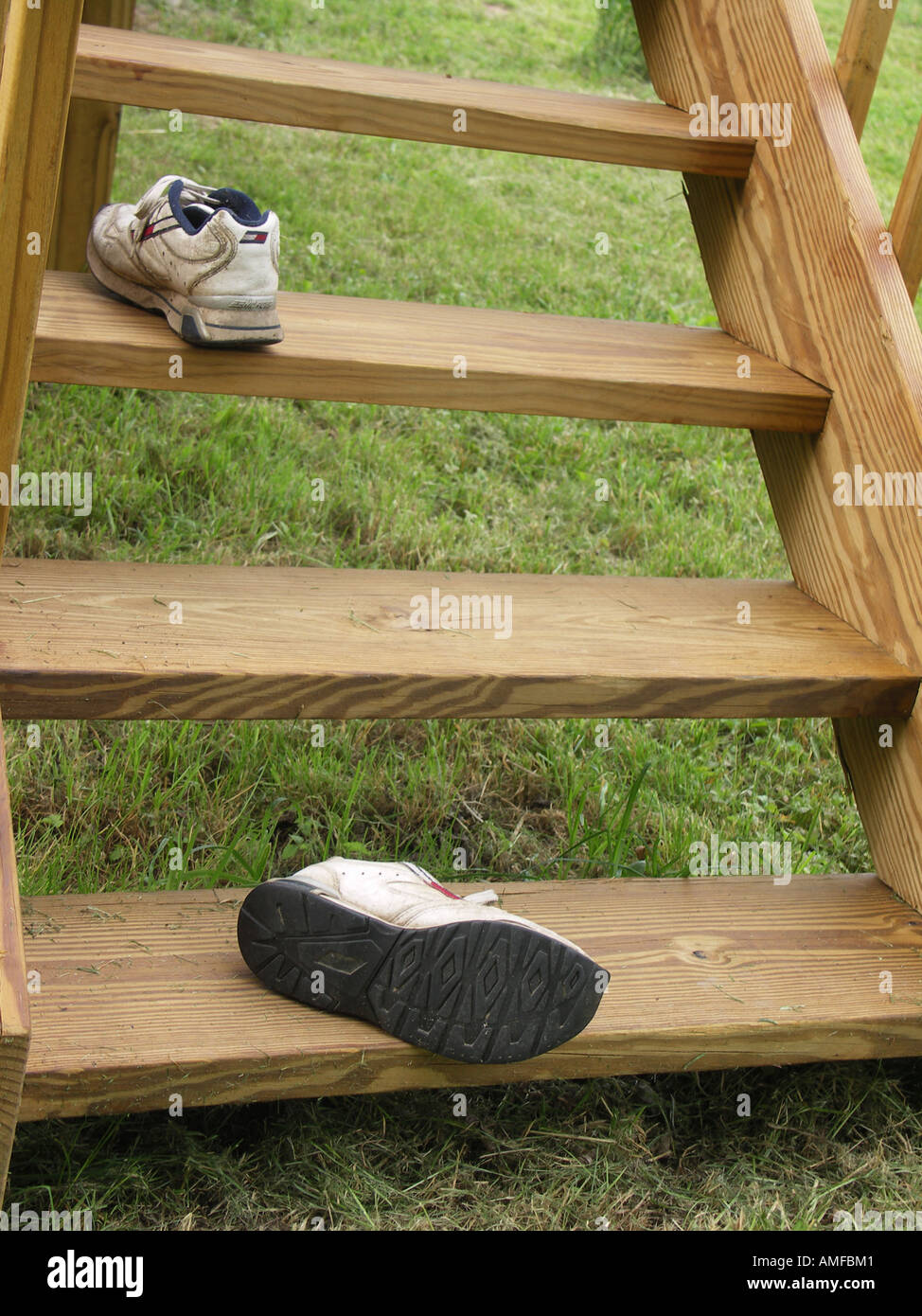 Unsafe steps hi-res stock photography and images - Alamy
