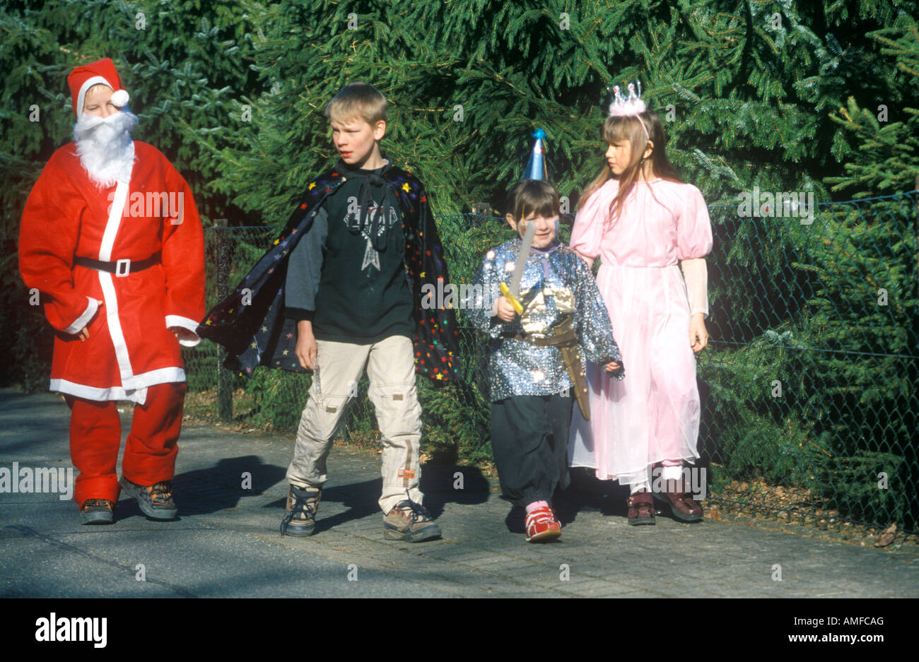 Boy dressed as a girl hi-res stock photography and images - Alamy