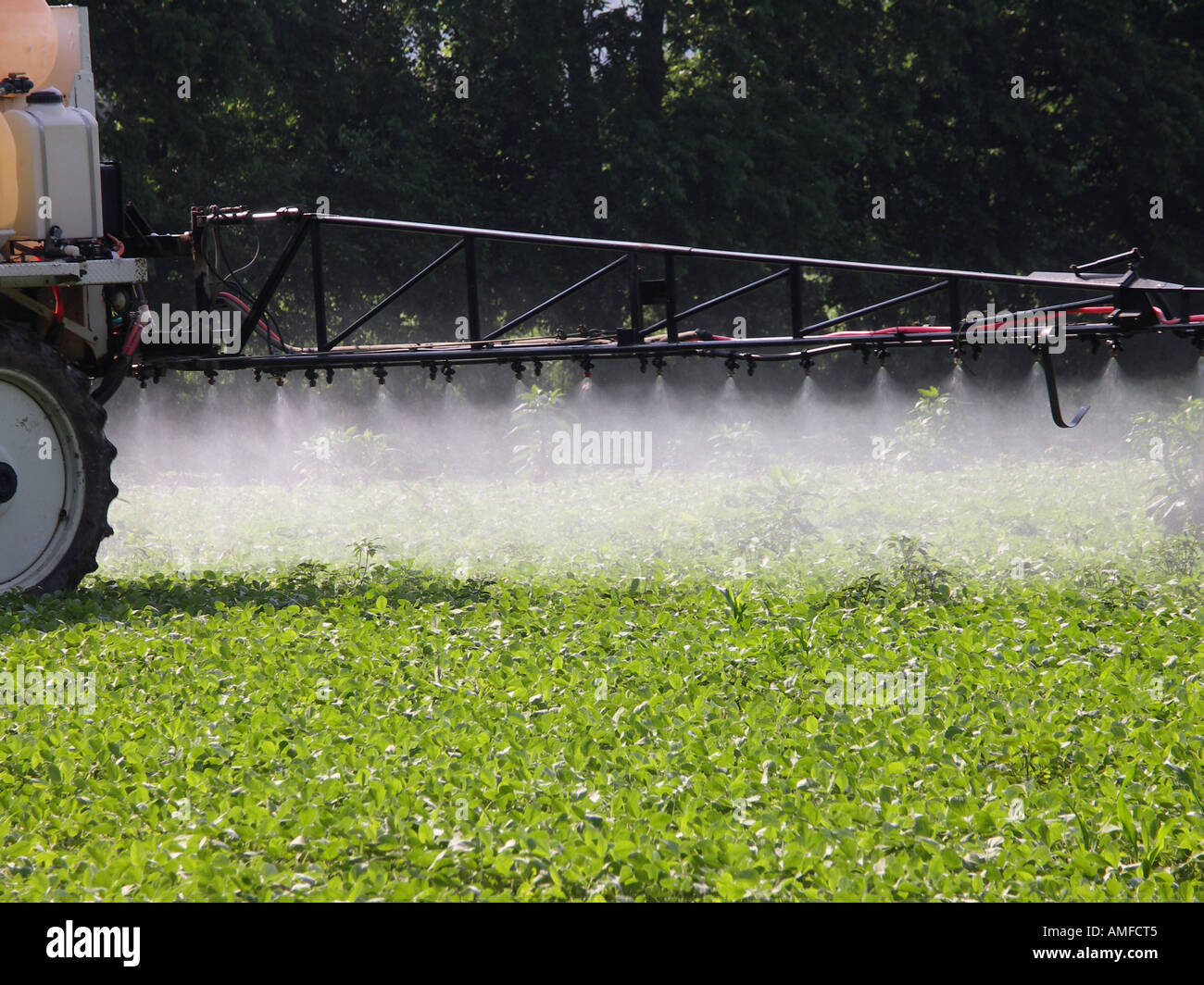 Spraying method hi-res stock photography and images - Alamy