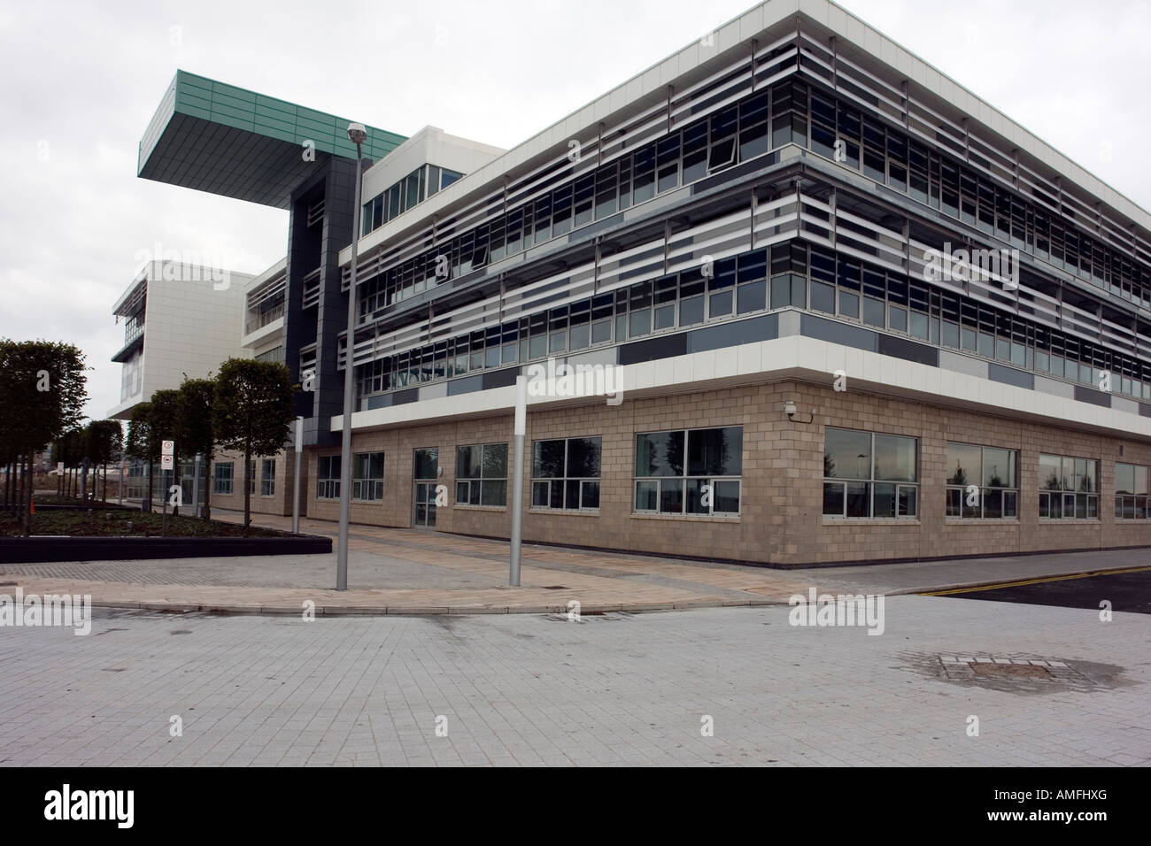 New Clydebank College on the site of the former John Brown Engineering ...