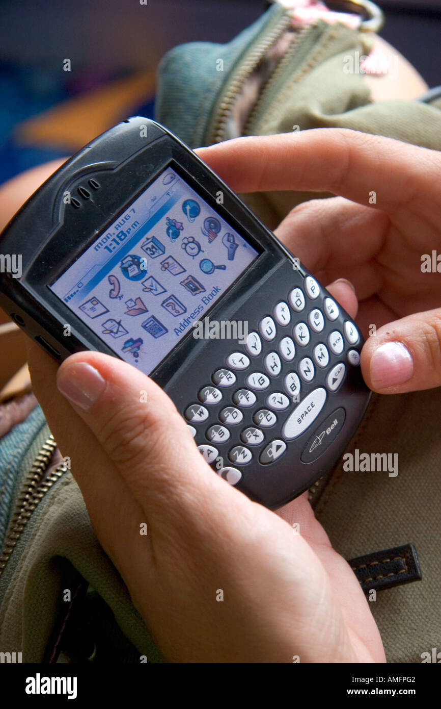 Black berry phone hi-res stock photography and images - Alamy