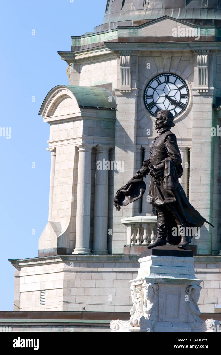 Statue of Samuel Champlain in Quebec City, Quebec, Canada Stock Photo ...