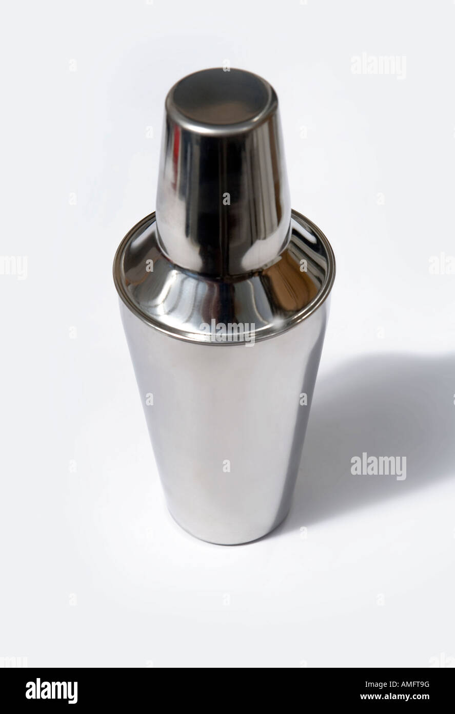 Retro martini bar shaker hi-res stock photography and images - Alamy