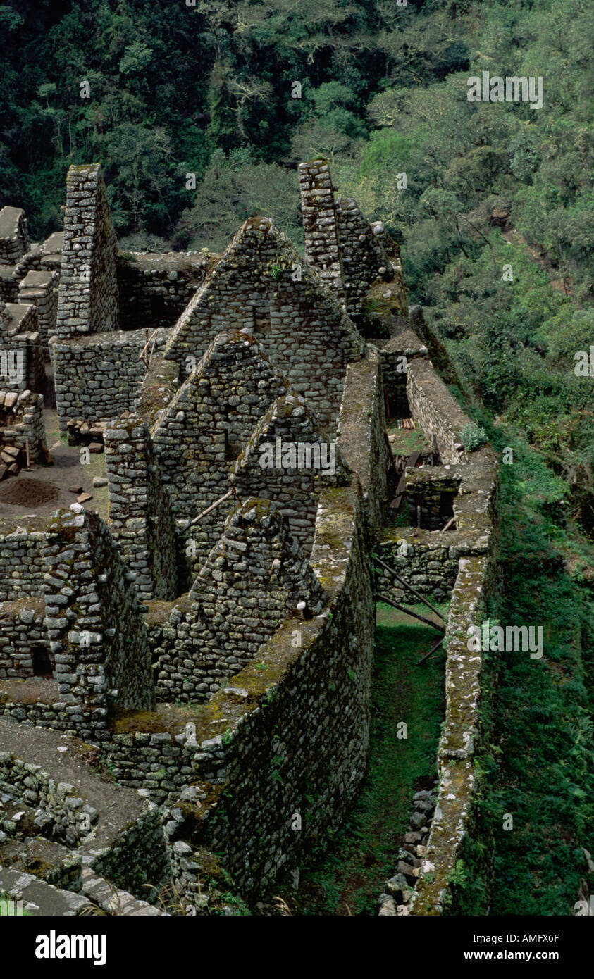 The INCA Ruins of WINAY WAYNA forever young are the most spectacular on ...