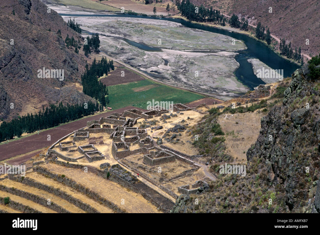 The P ISACA section of PISAC probably housed the nobility of INCA ...
