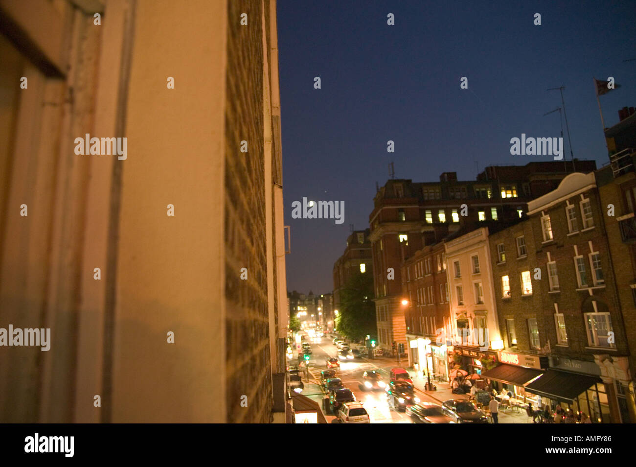 London street at night Stock Photo - Alamy