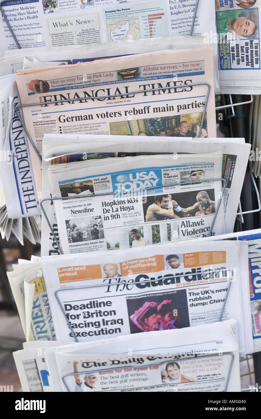 The tabloid format hi-res stock photography and images - Alamy