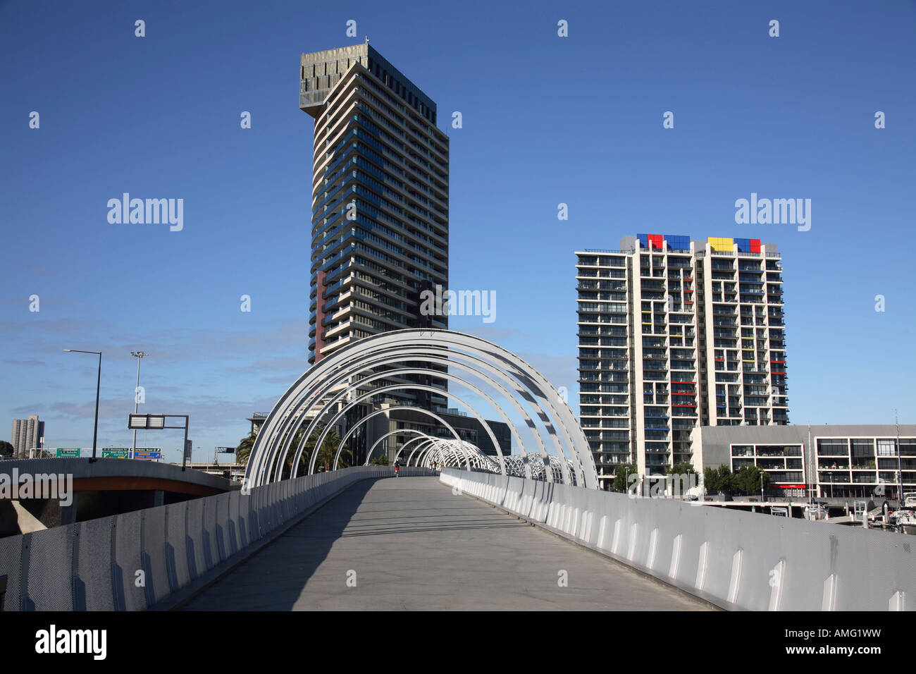 Yarras edge hi-res stock photography and images - Alamy