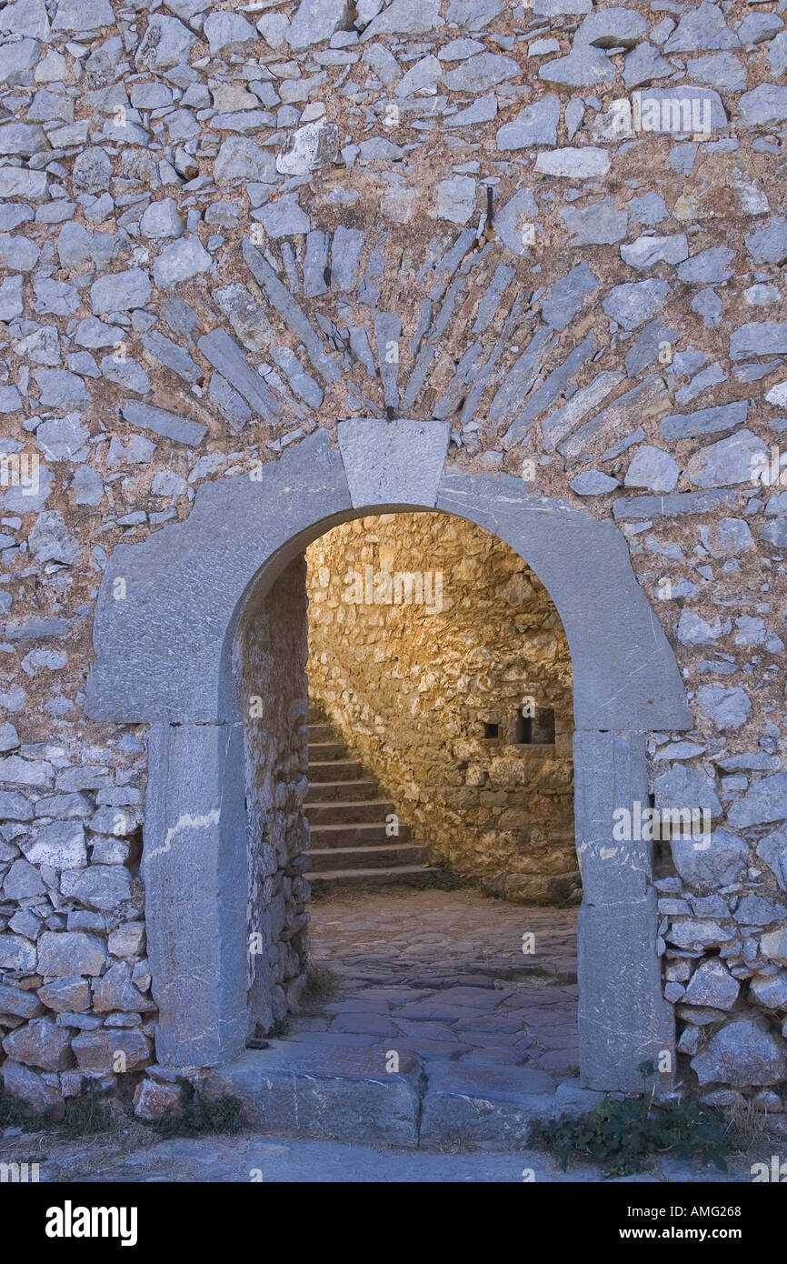 Ancient stone visage hi-res stock photography and images - Alamy