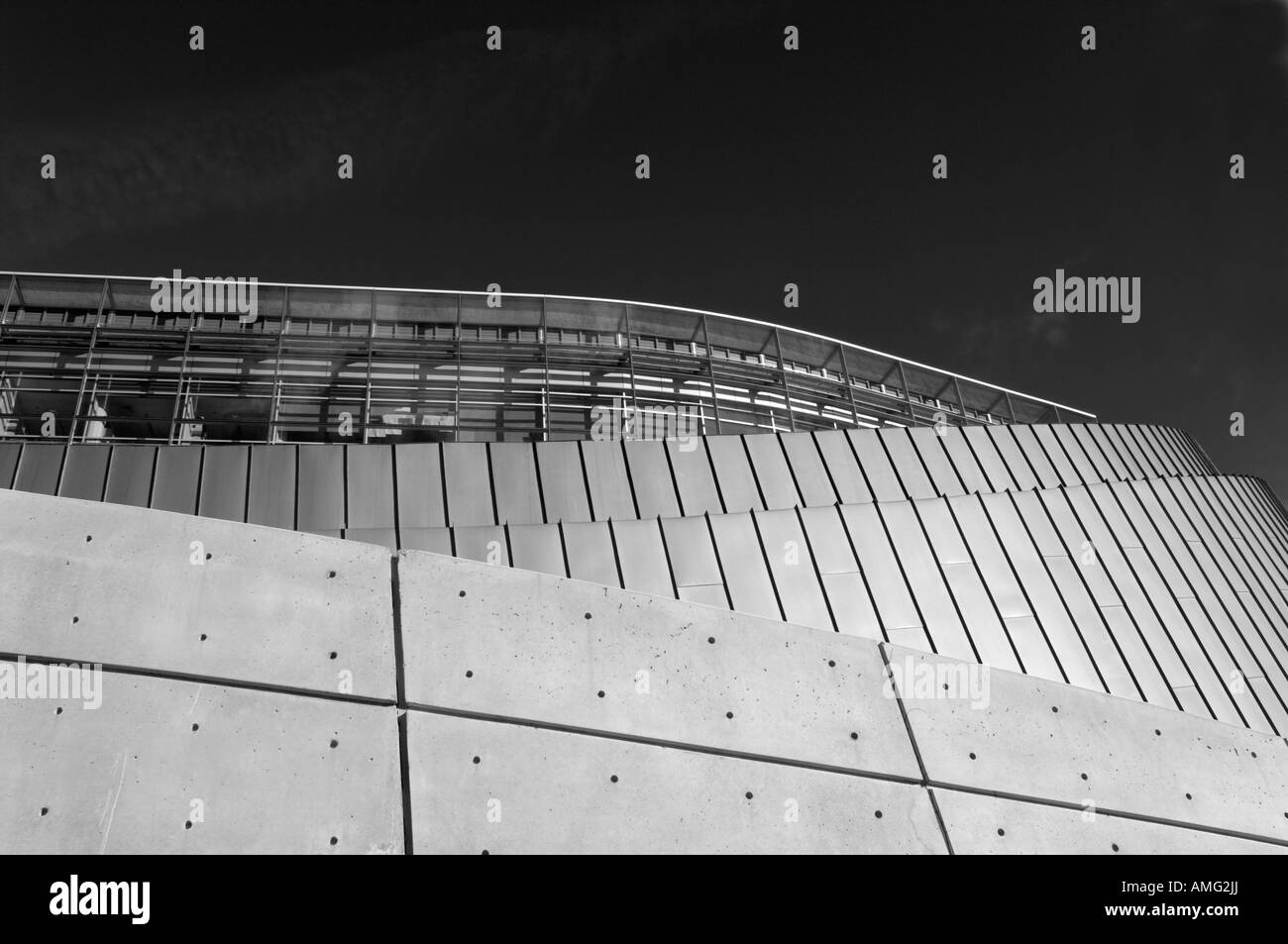 The Biomedical Sciences Research Building at the University of Michigan ...