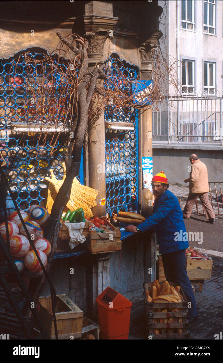 Türkei, Istanbul, Kiosk Stock Photo - Alamy