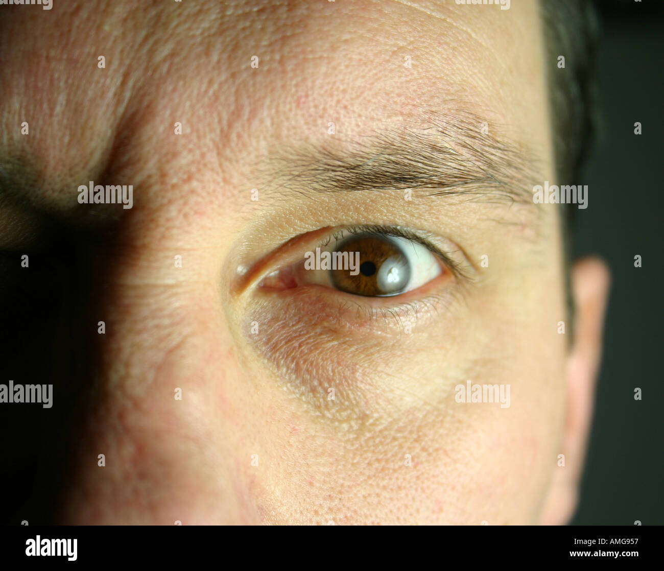 Dark eyed man hi-res stock photography and images - Alamy