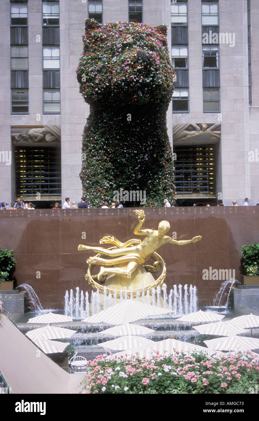 Rockefeller Center Plaza New York City NYC USA Stock Photo - Alamy