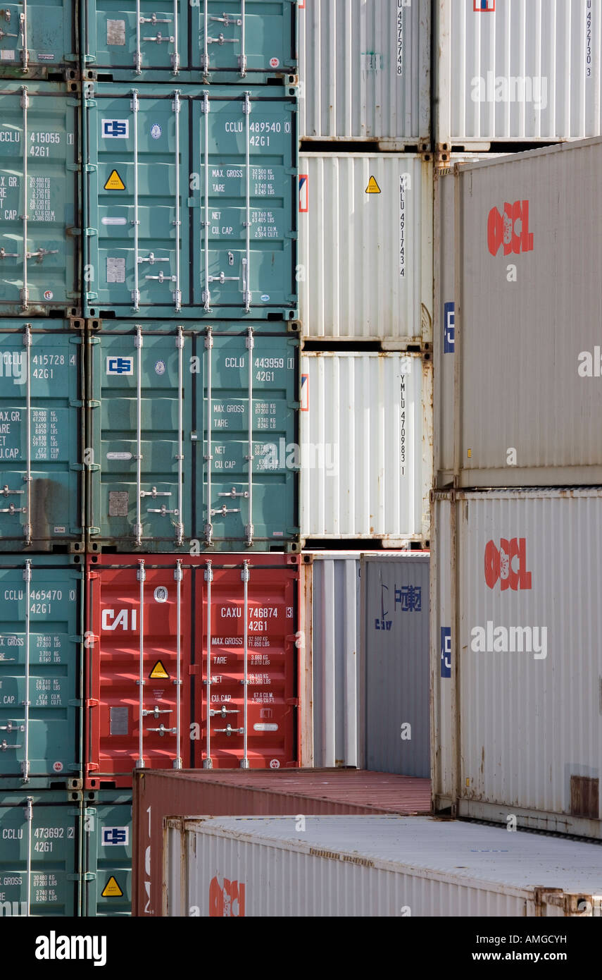 Container teu hi-res stock photography and images - Alamy