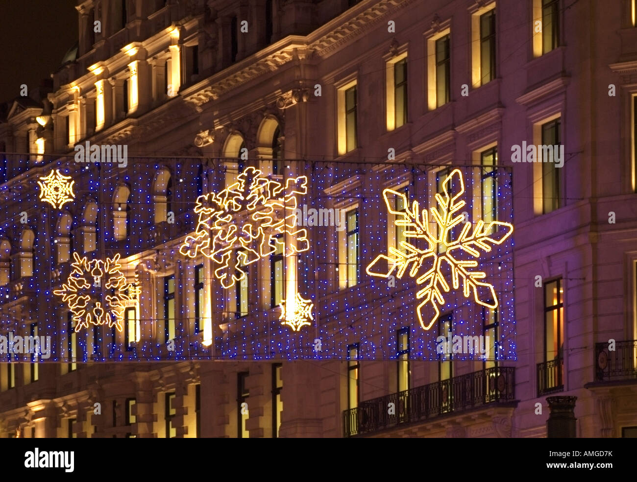Pretty Christmas lights of snowflake patterns in Regent Street London ...