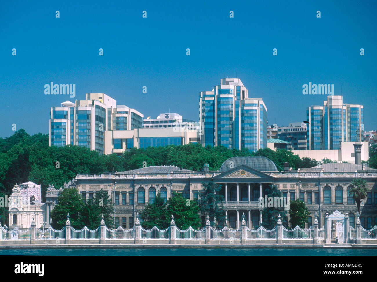 Türkei, Istanbul, Dolmabahce-Saray Stock Photo - Alamy