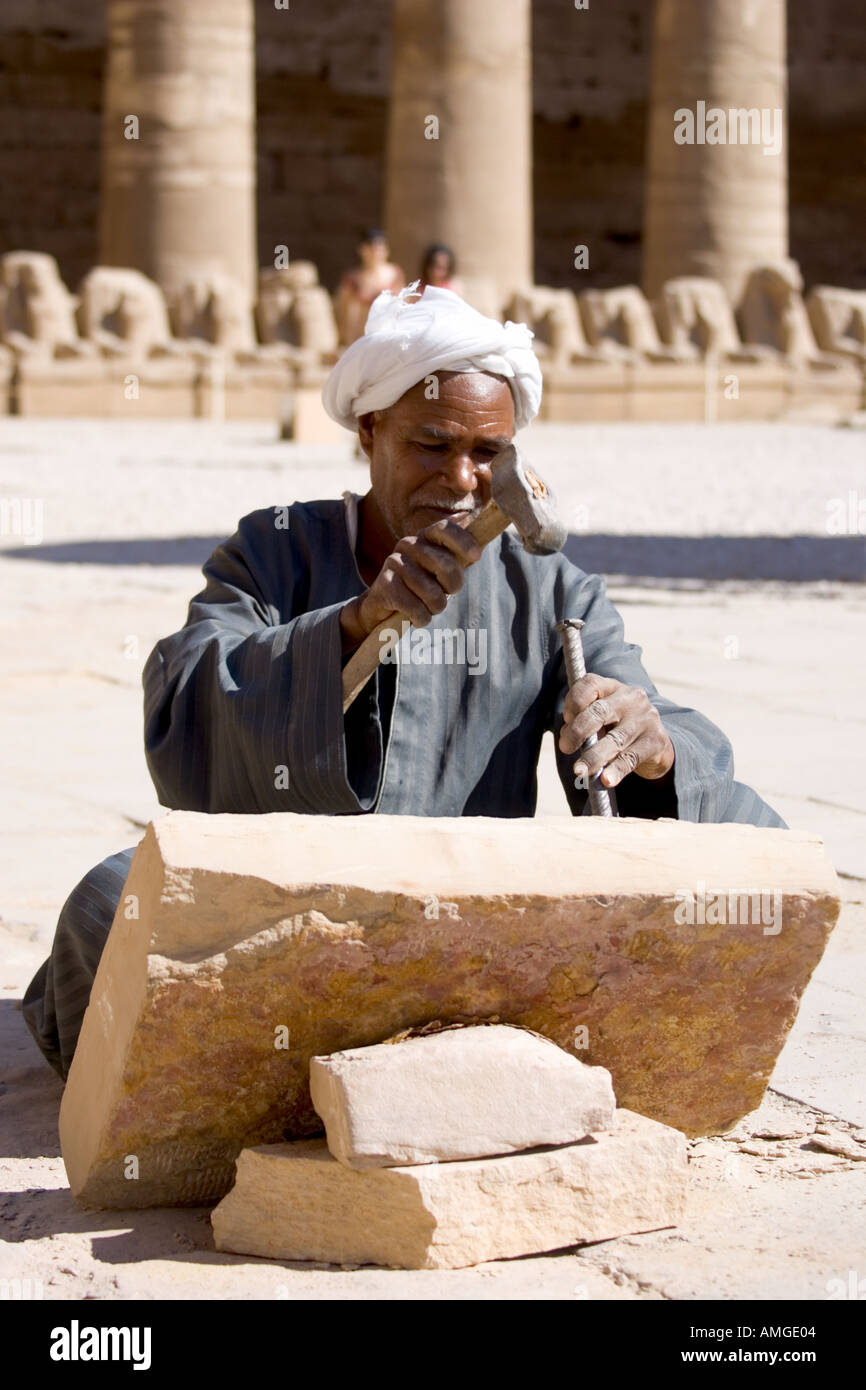 Stone Worker at Karnak Temple Stock Photo - Alamy