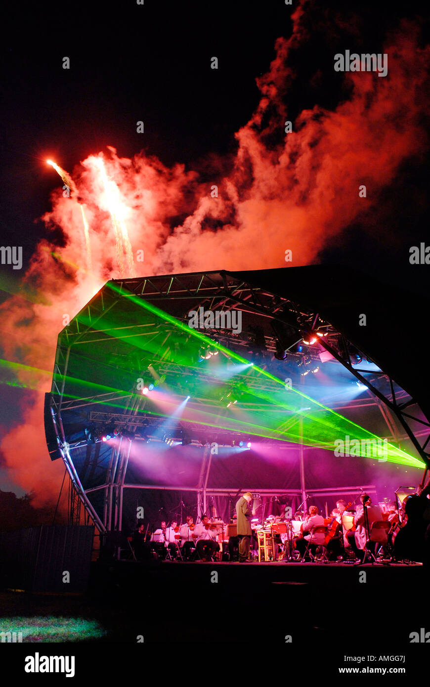 Prom concert hi-res stock photography and images - Alamy