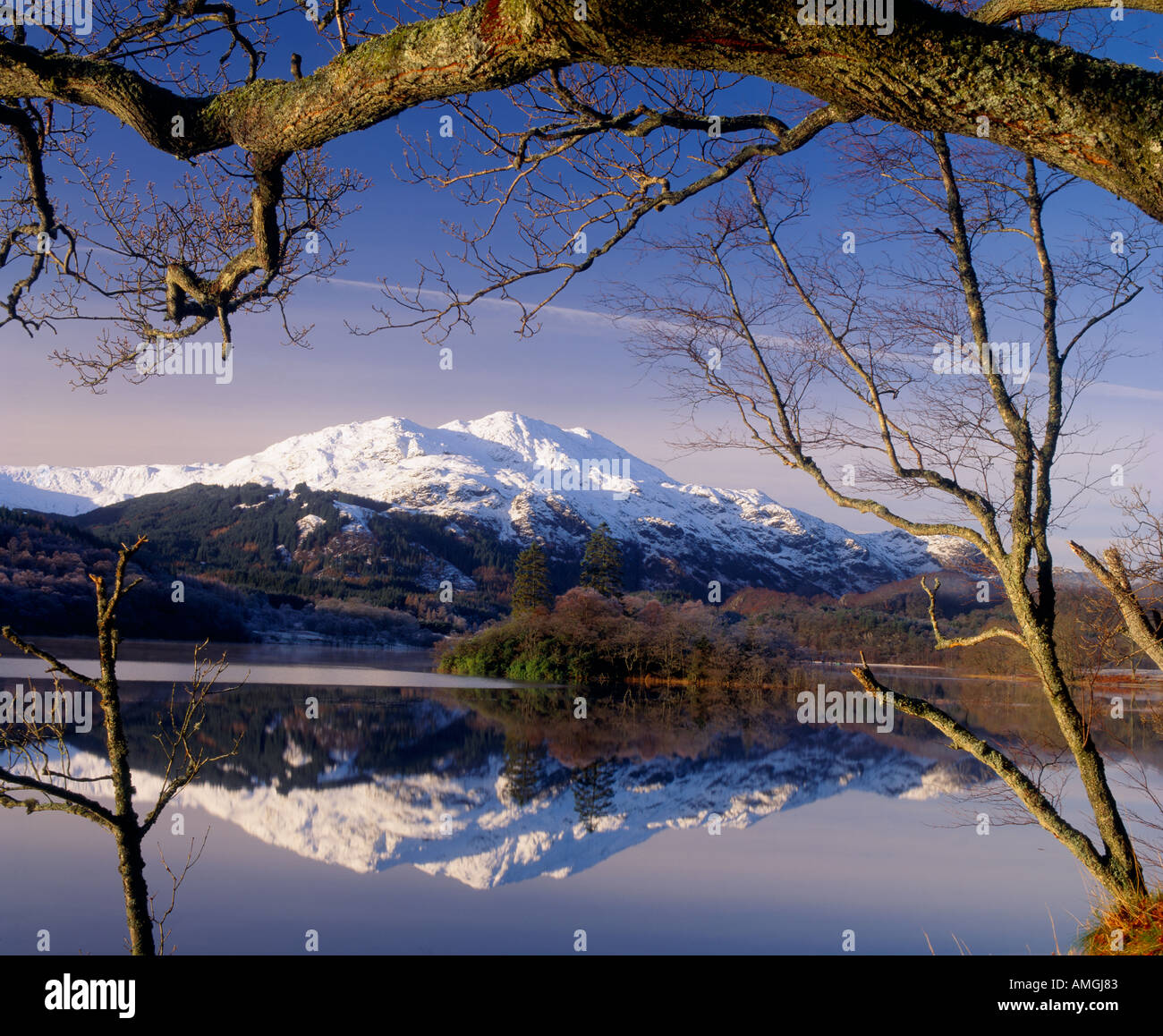 Loch Achray and Ben Venue, the Trossachs, near Callander, Stirling ...