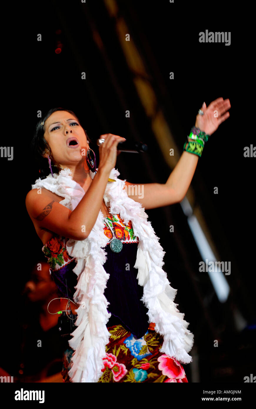 Lila downs hi-res stock photography and images - Alamy