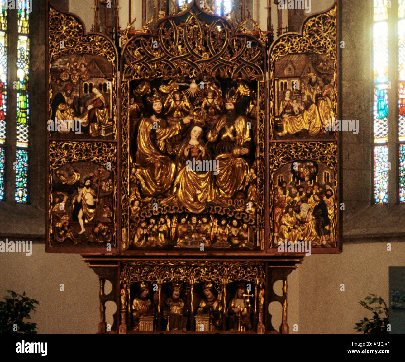 Winged altar piece hi-res stock photography and images - Alamy