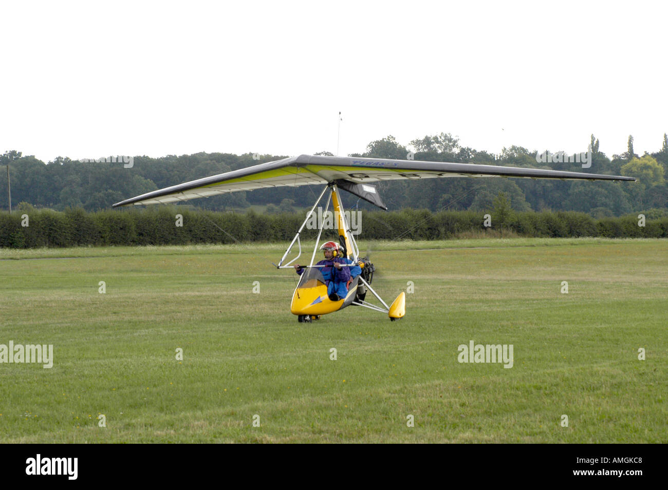 microlight taking off Stock Photo - Alamy