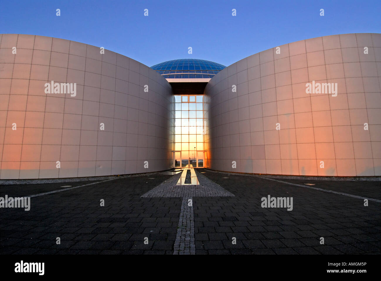 Perlan landmark building resting on five water tanks in Reykjavik ...