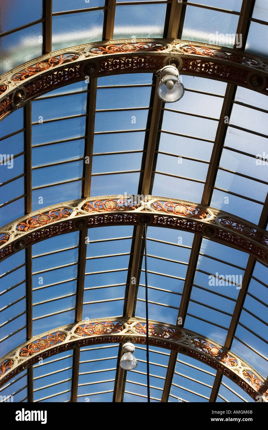 Glass Roof Detail in The Cross Arcade in The Victoria Quarter in Leeds ...