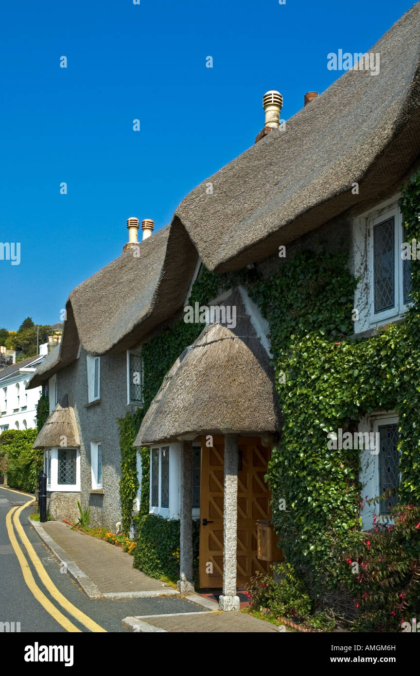 Cornish second homes hi-res stock photography and images - Alamy