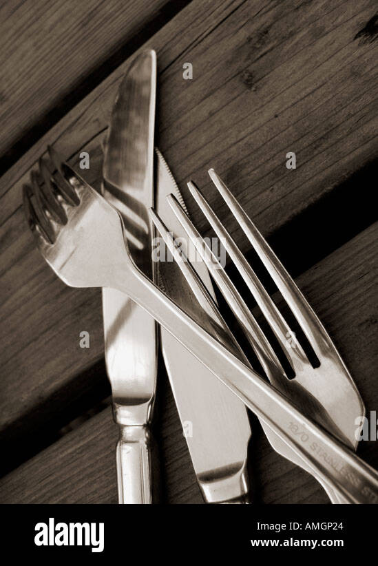 Fine knives hi-res stock photography and images - Alamy