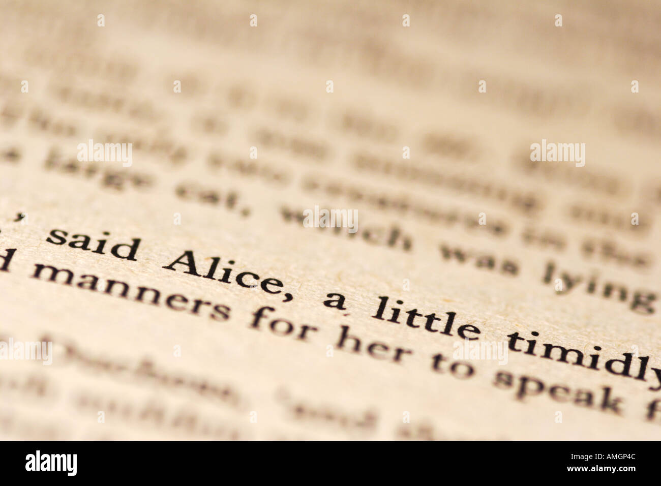 Text in open book hi-res stock photography and images - Alamy