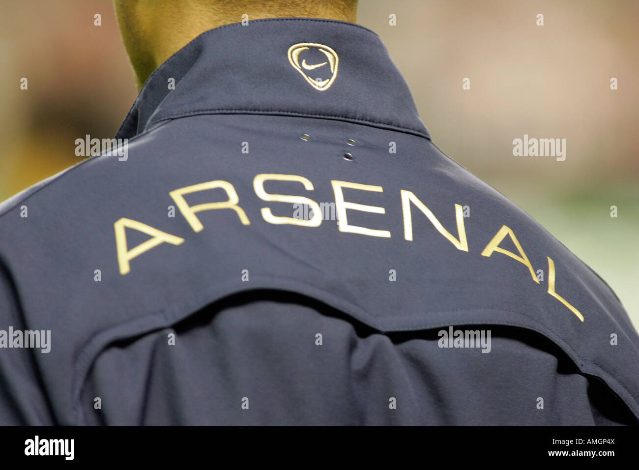 The back of an Arsenal FC player with the sing Arsenal'' on it Stock ...