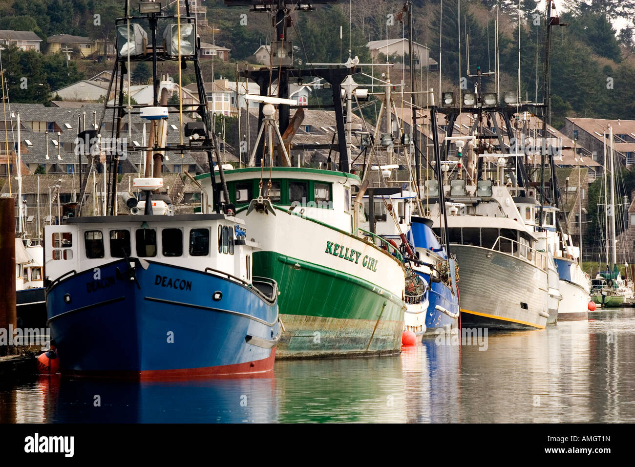 Commercial fishing boats in Newport Oregon Stock Photo - Alamy