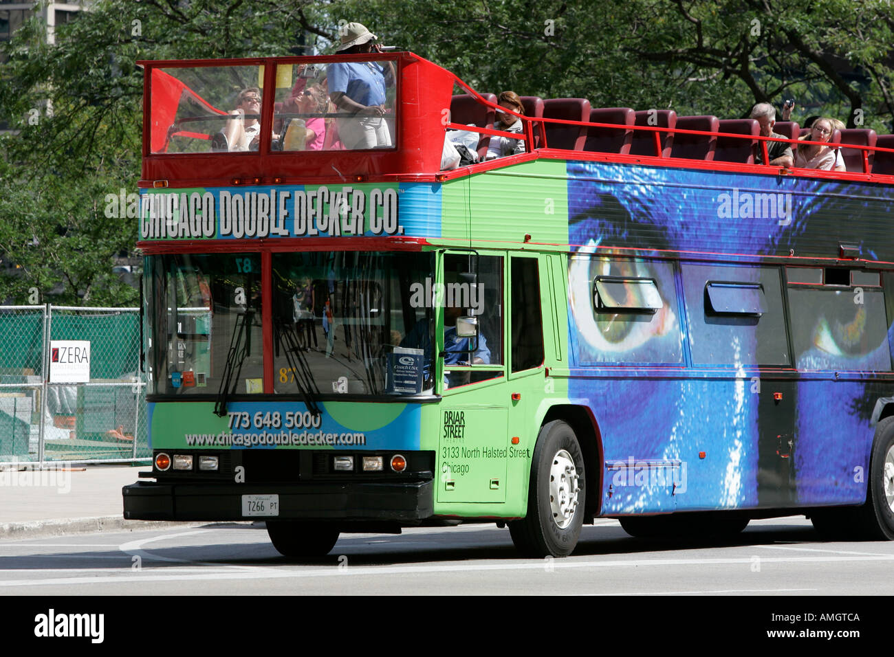 Chicago double decker bus tour hi-res stock photography and images - Alamy