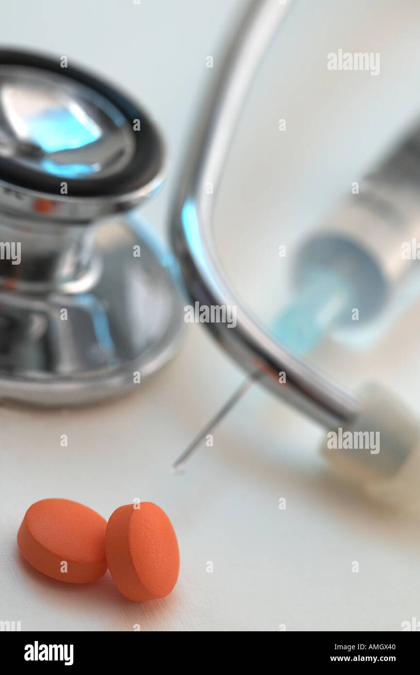 Medical objects and pills Stock Photo - Alamy