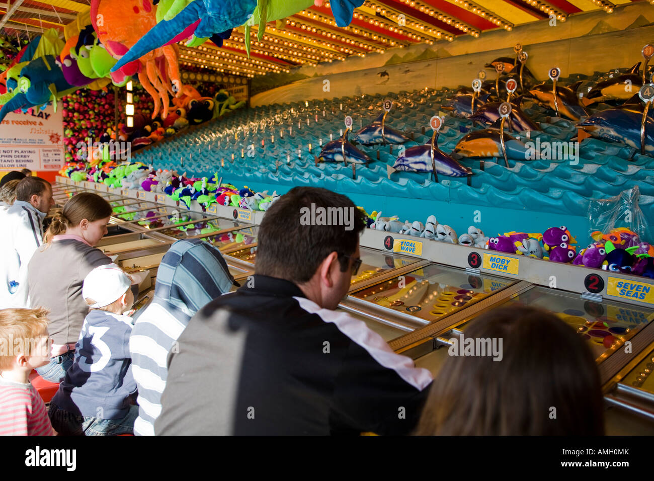 Games stall hi-res stock photography and images - Alamy