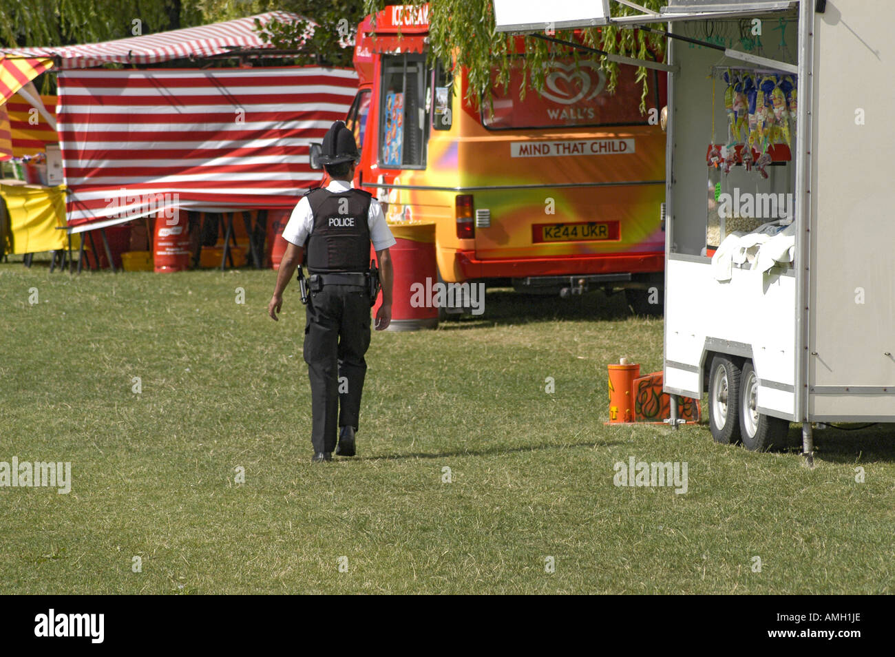 Police officer at local event Stock Photo - Alamy