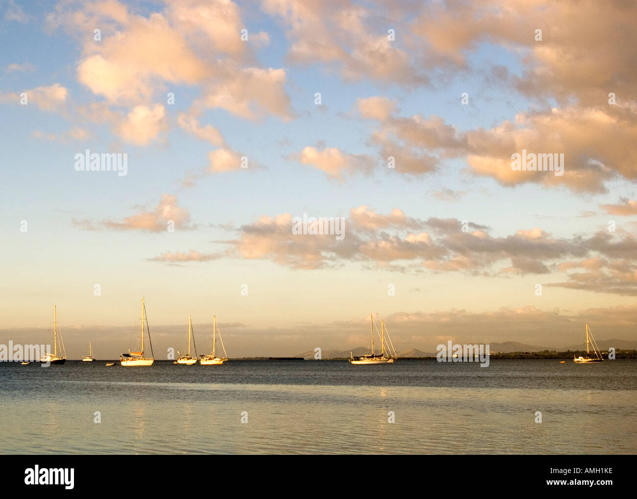 Fiji tourism sailing hi-res stock photography and images - Alamy