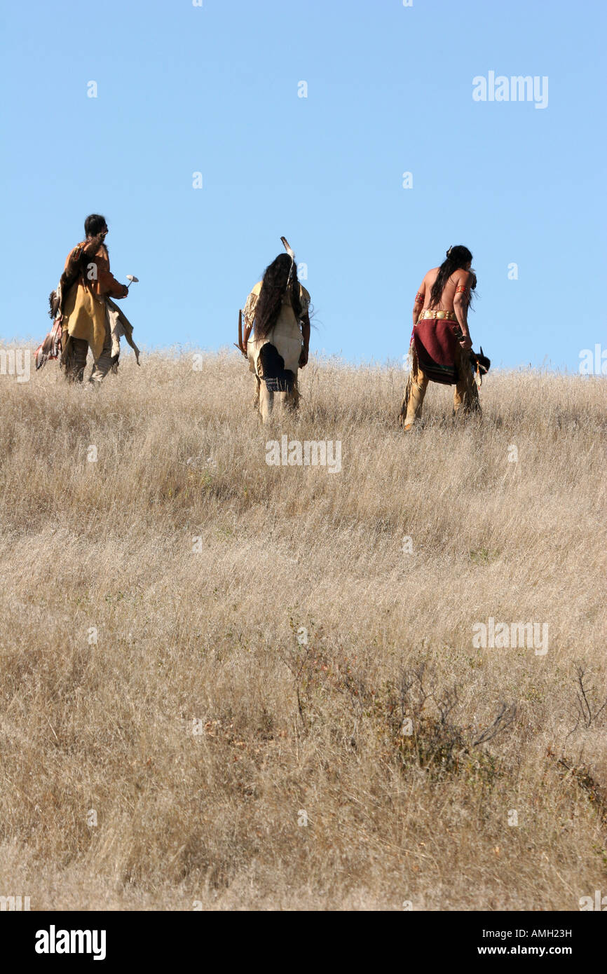 Native american indian man back hi-res stock photography and images - Alamy