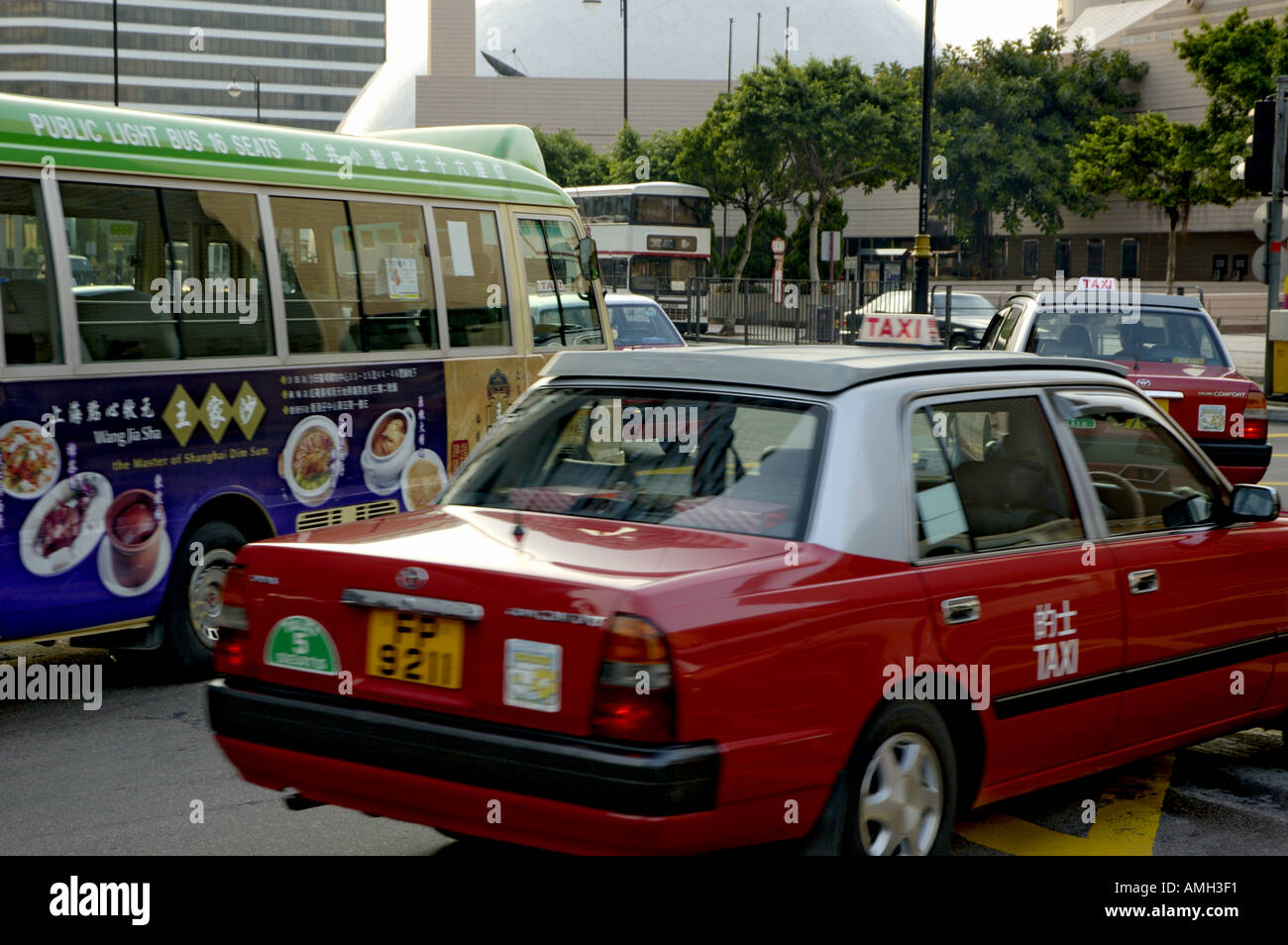 Hong kong taxi taxi for hire hi-res stock photography and images - Alamy