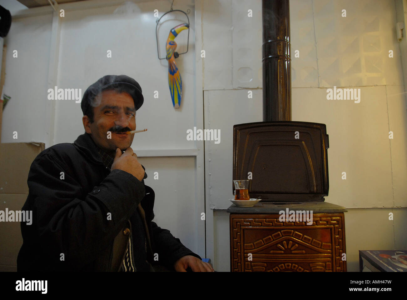 Kurdish man portrait hi-res stock photography and images - Alamy