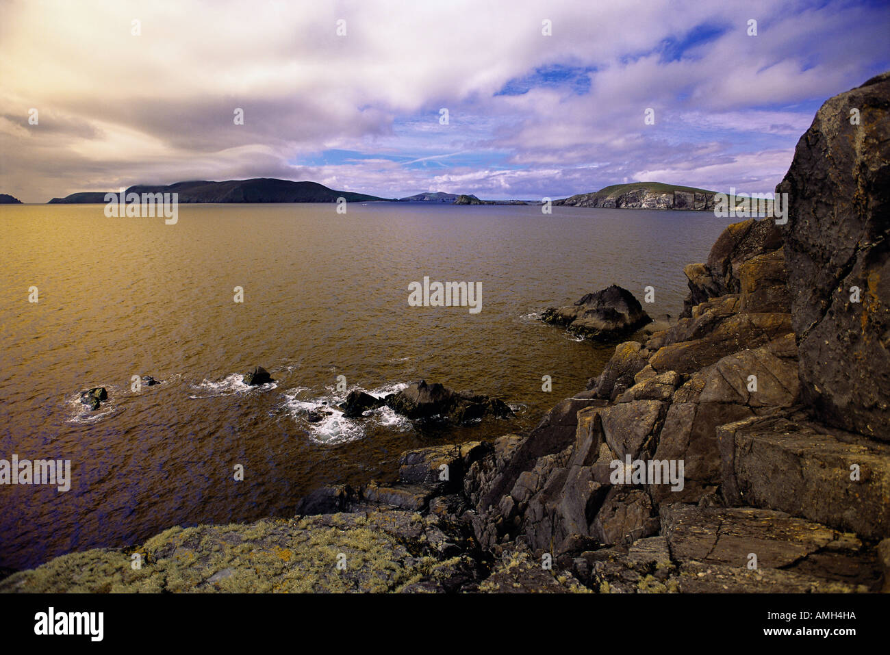 Dingle Bay and Rocky Shoreline, Dingle Peninsula, Ireland Stock Photo ...