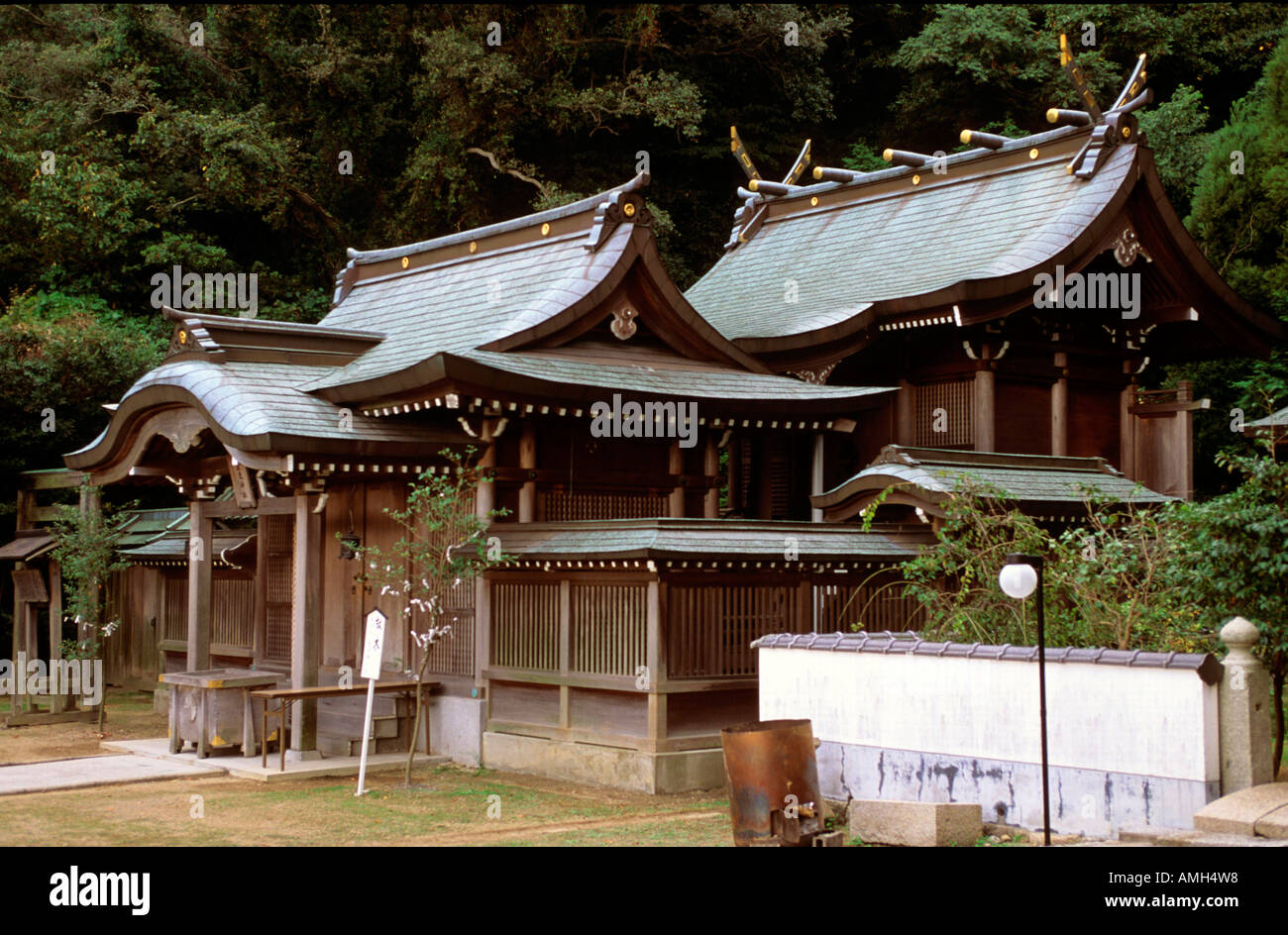 Akama jingu shrine hi-res stock photography and images - Alamy