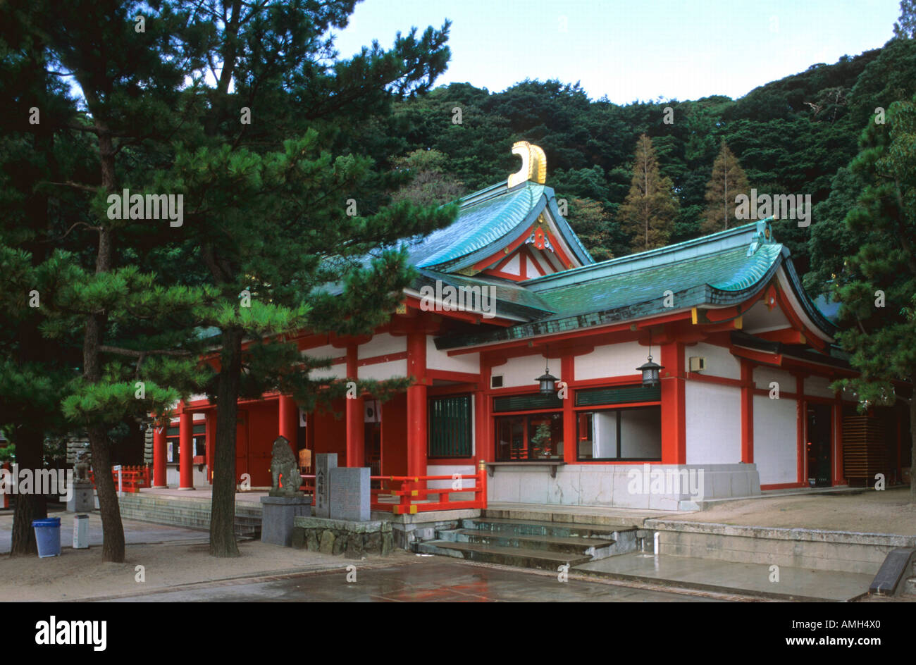 Japan, Shimonoseki, Akama-Schrein, (Akama-jingu Stock Photo - Alamy