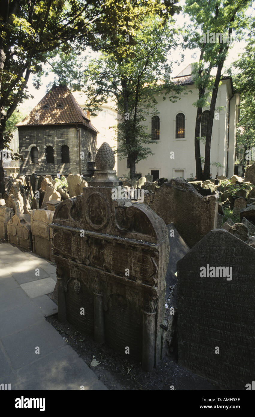 Czech Republic Prague Josefov district Old Jewish cemetery Rabbi Low s ...