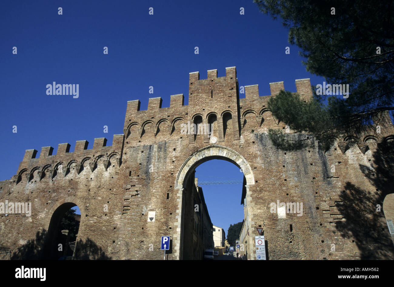Siena city gates hi-res stock photography and images - Alamy