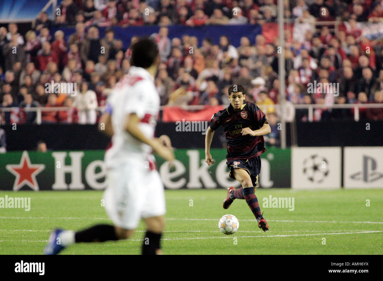 Denilson arsenal champions league hi-res stock photography and images ...