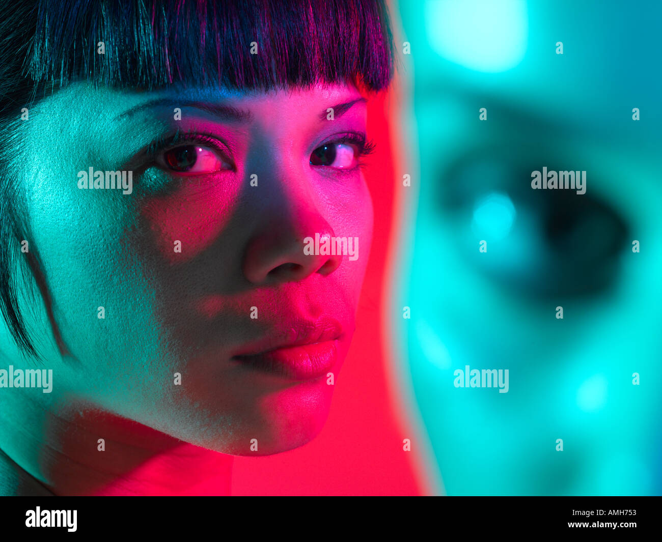 Victim head shot hi-res stock photography and images - Alamy