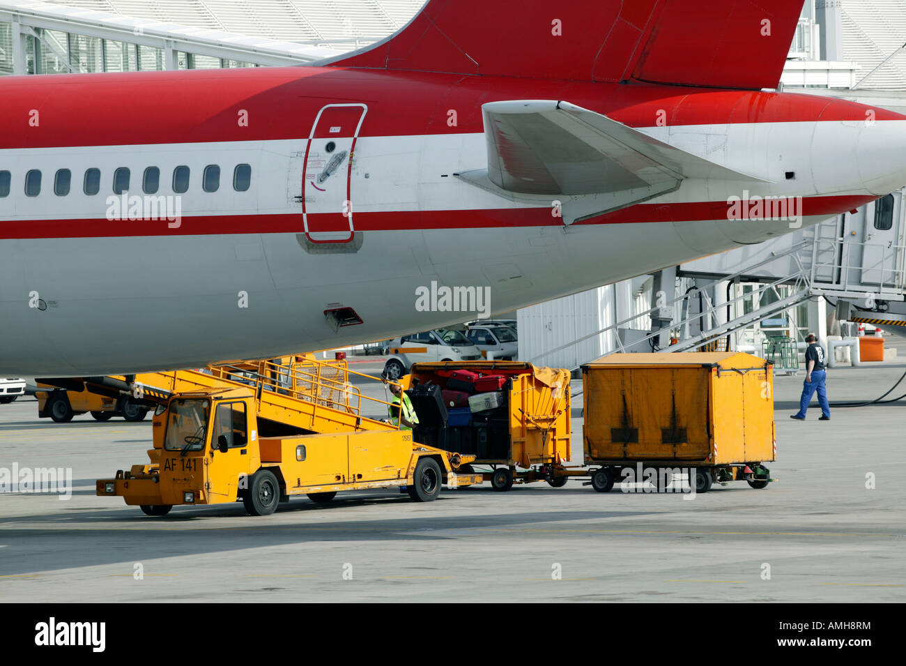Airfield airplane load loaded hi-res stock photography and images - Alamy